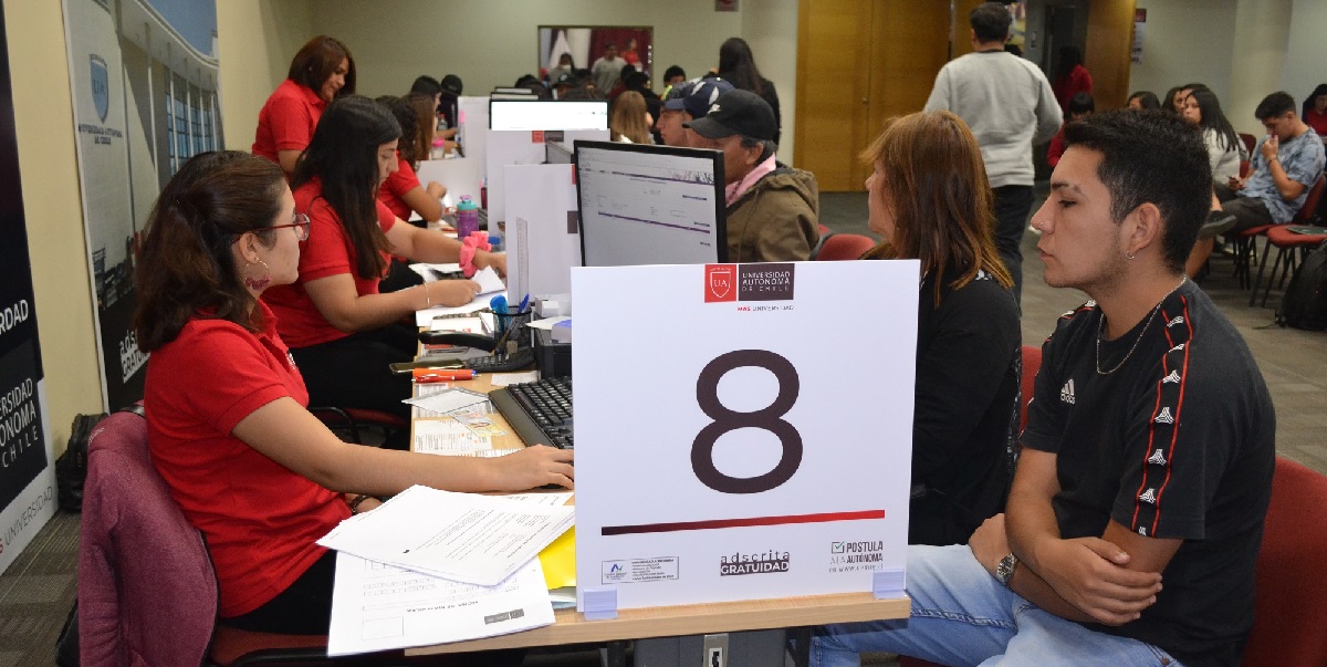 Comienza proceso de matrículas 2021 - Universidad Autónoma de Chile